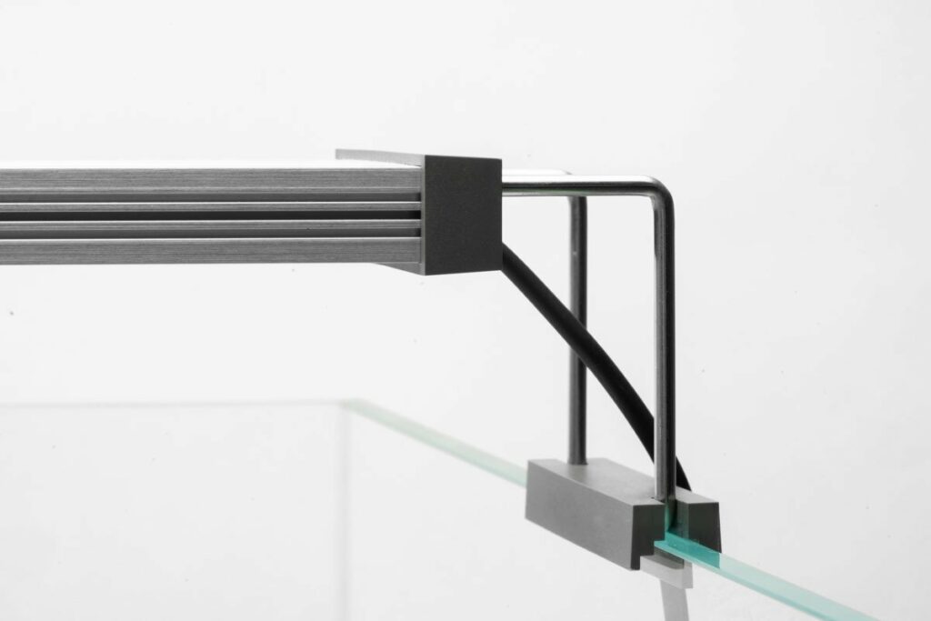 Twinstar III 600C WRGB LED Light - Aqua Zones